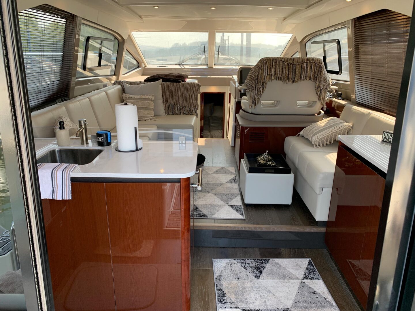 2017 Sea Ray Sundancer 460 - U33917