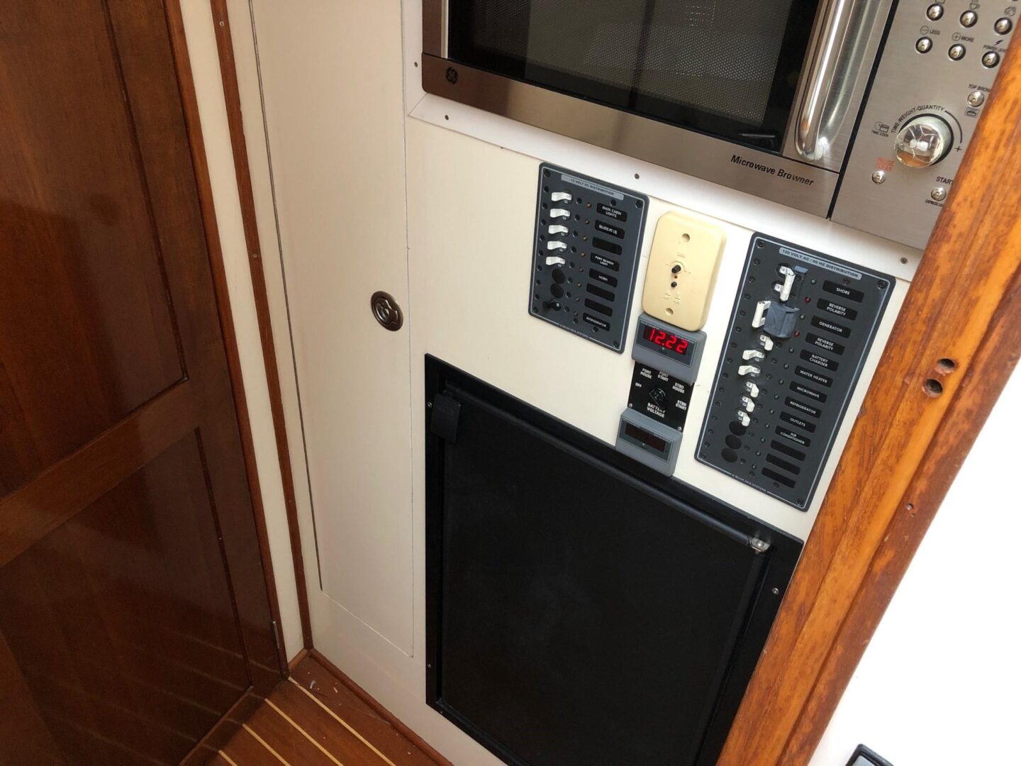 2005 Morgan 31 - B70005